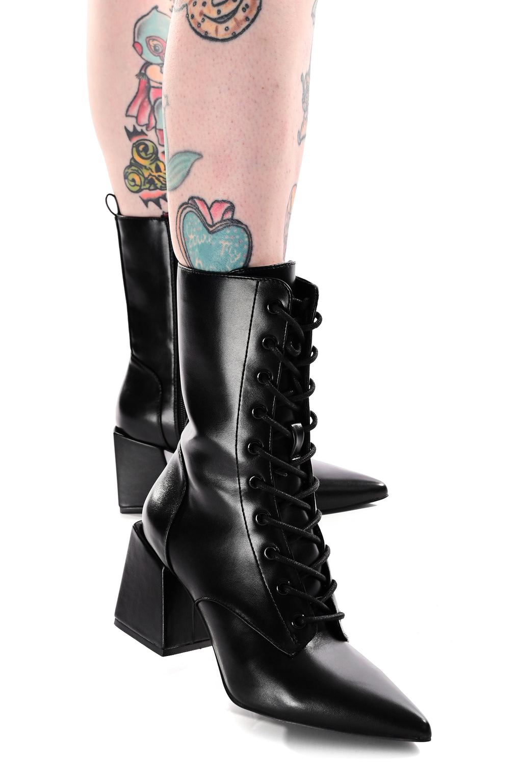 Ghost Host Boot – FOXBLOOD